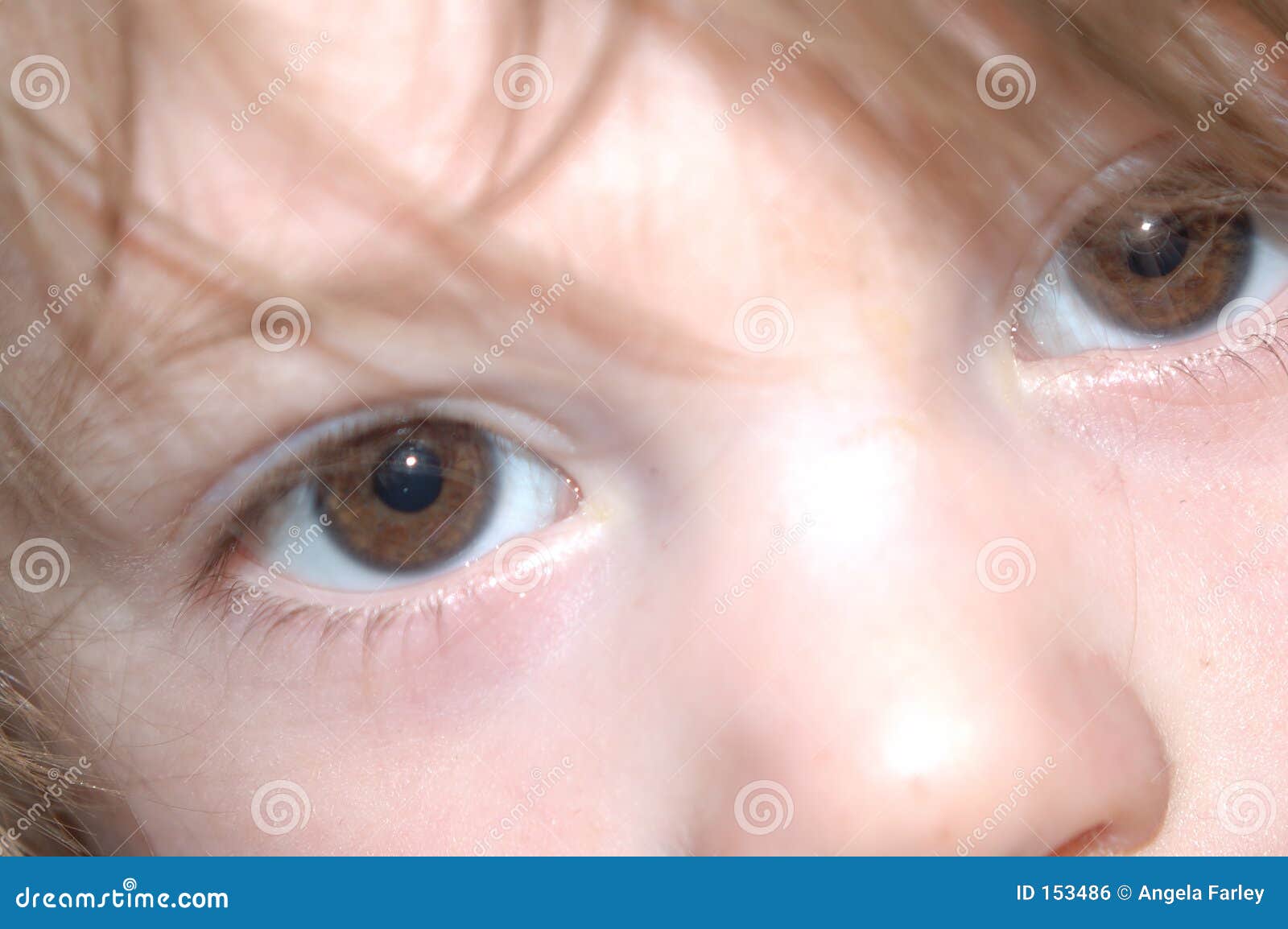 Ogen van een kind stock foto. Image of wimpers, zwepen - 153486