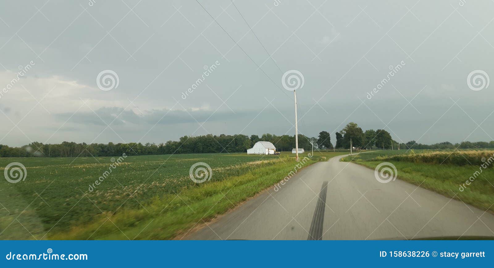 Ohio backroads and barn s stock photo. Image of ohio - 158638226