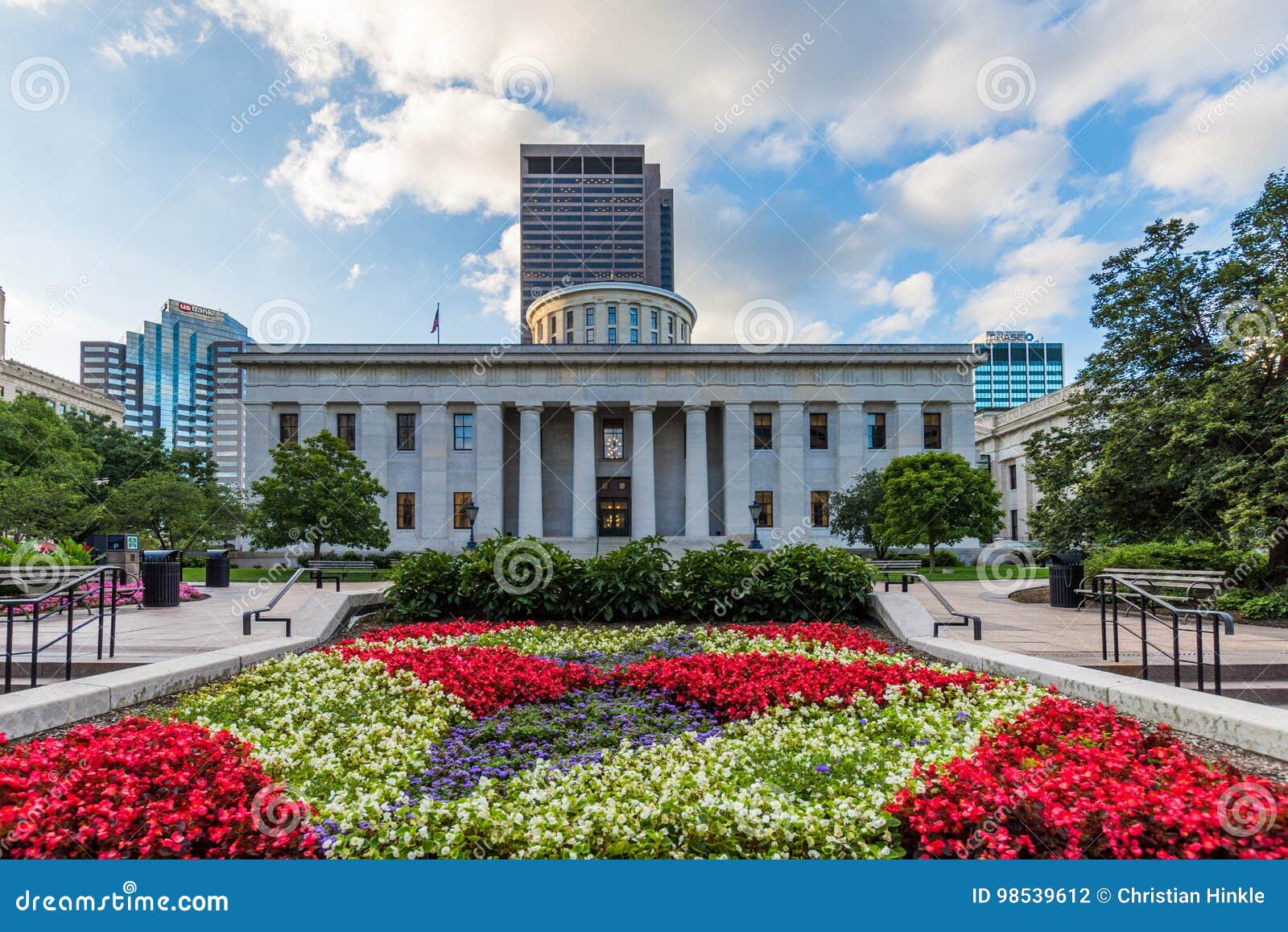 The Ohio Statehouse in Columbus, Ohio Editorial Photography - Image of ...