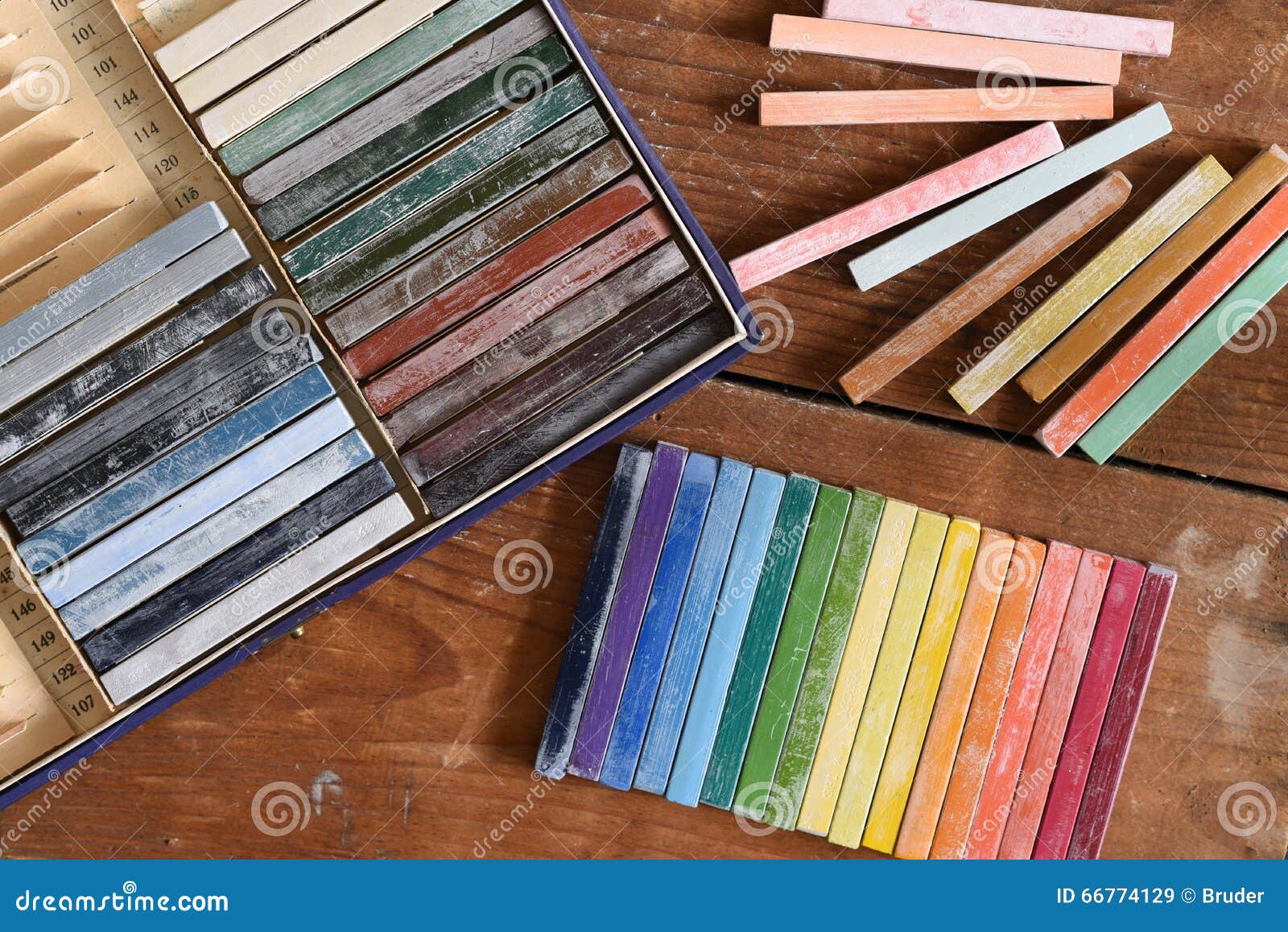 Oil chalks in box stock image. Image of chalks, paper - 66774129