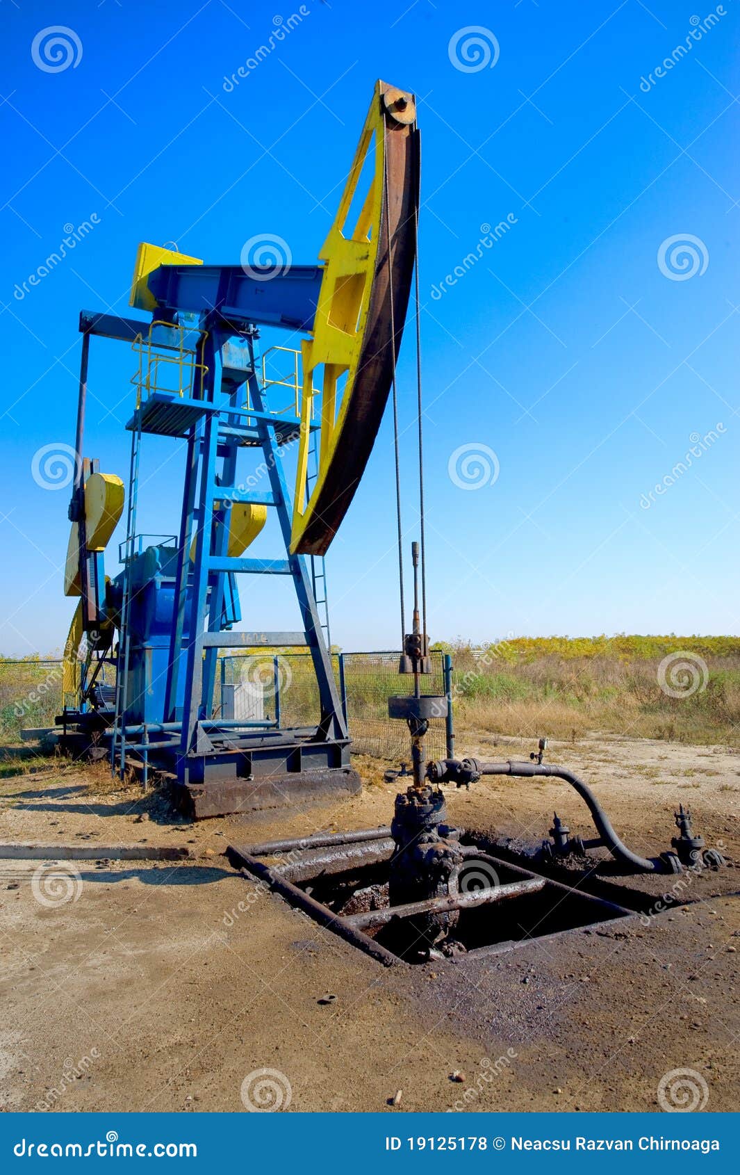 Oil drill stock photo. Image of machinery, construction - 19125178