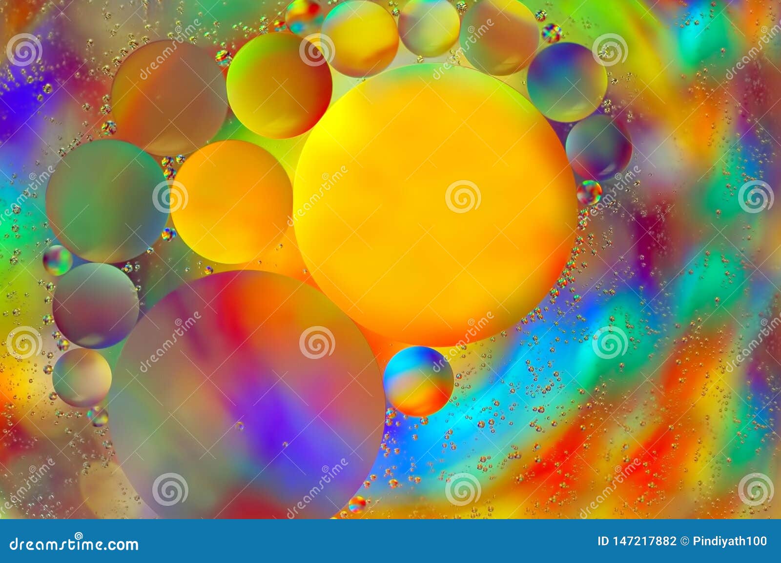 Oil Drops Pattern on Water Background Stock Photo - Image of bubbles ...