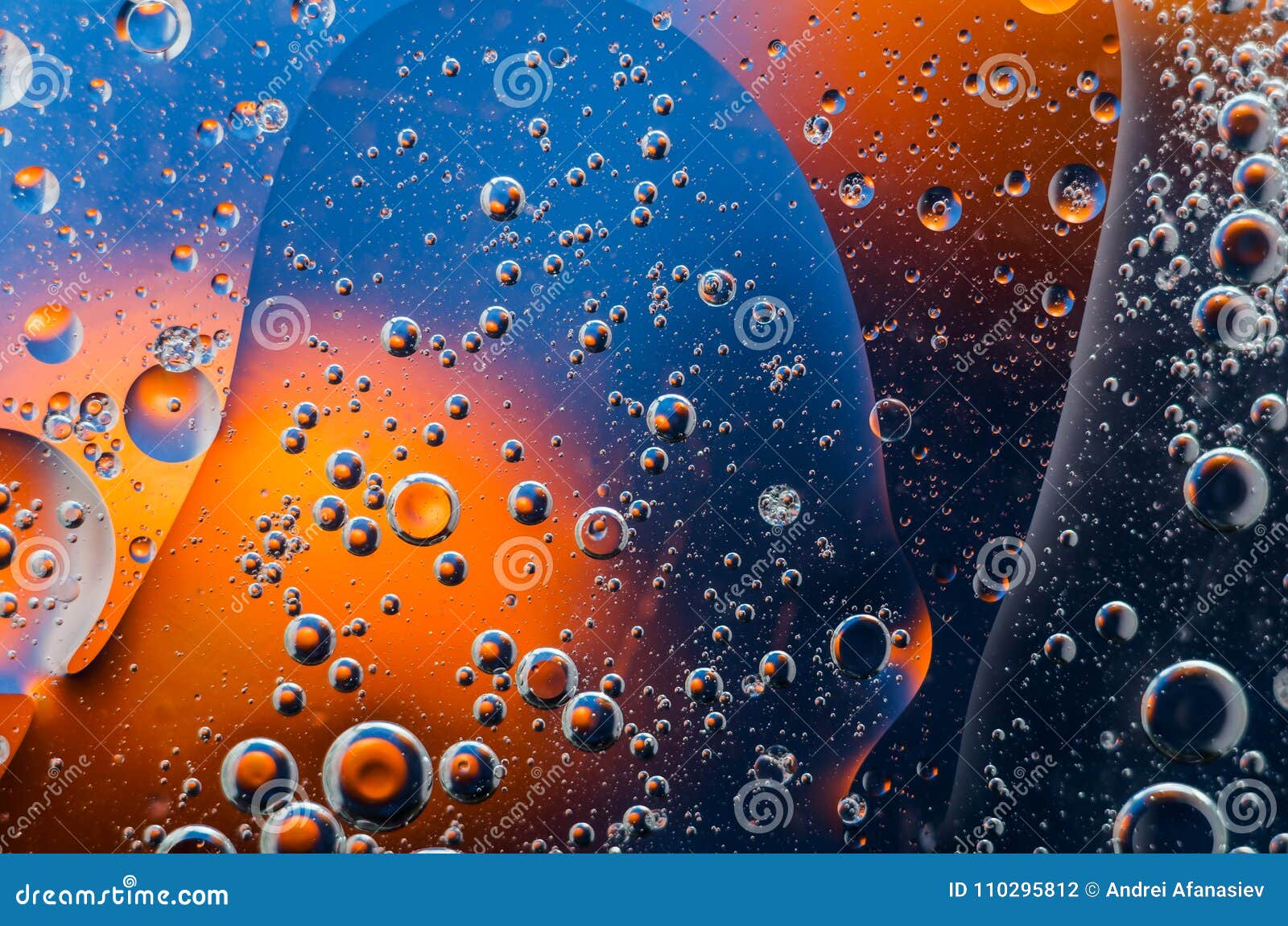 Oil Drops on Water Surface Abstract Background Stock Photo - Image of ...