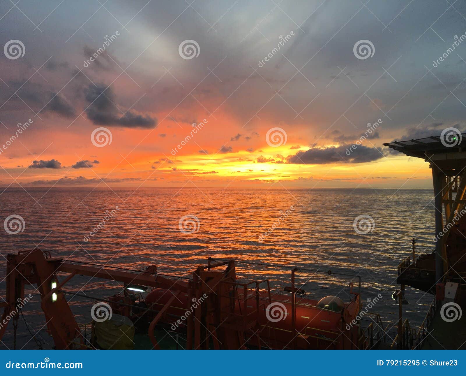 Oil field sunset stock image. Image of field, oilfield - 79215295