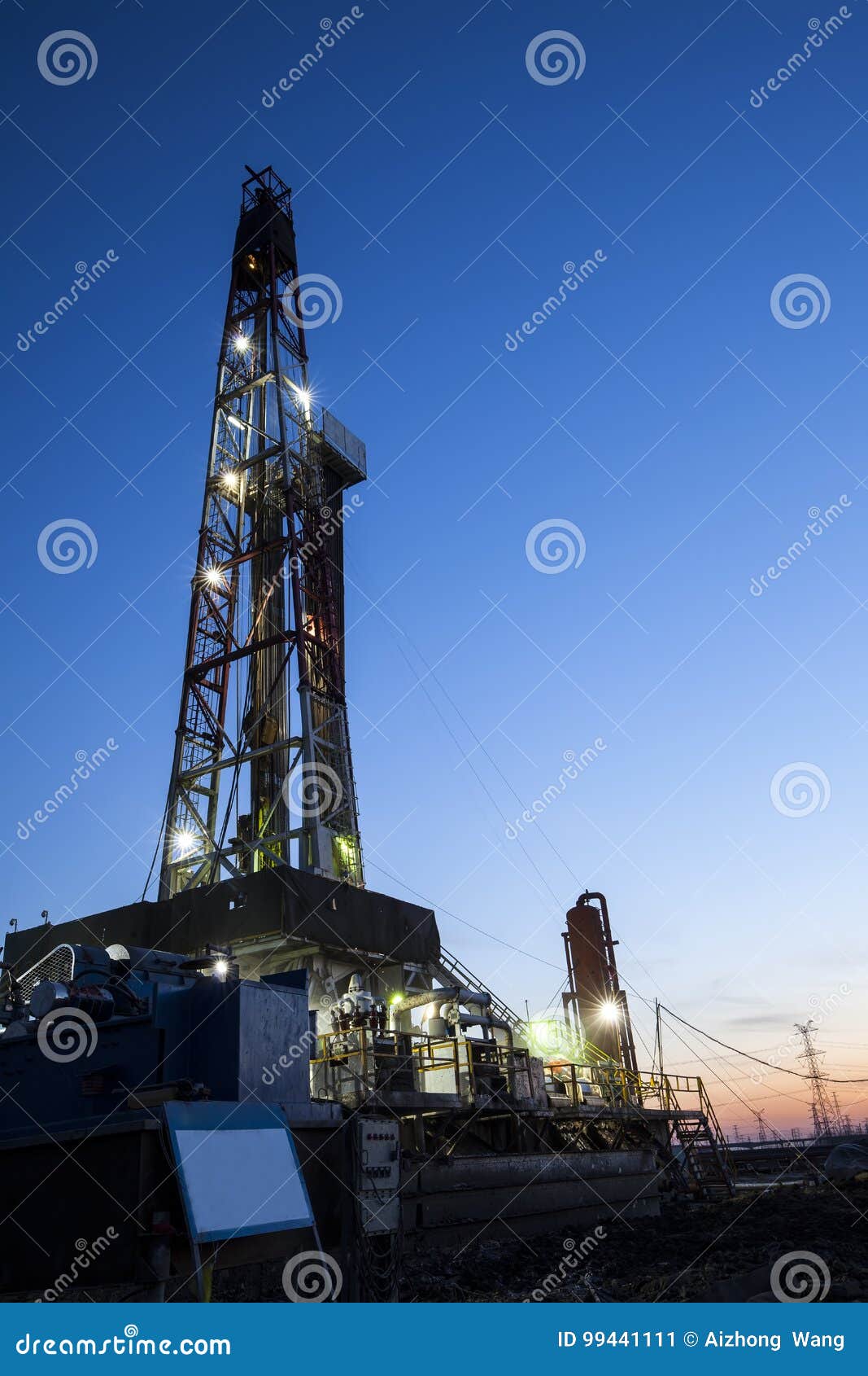 The oil field derrick stock image. Image of petroleum - 99441111