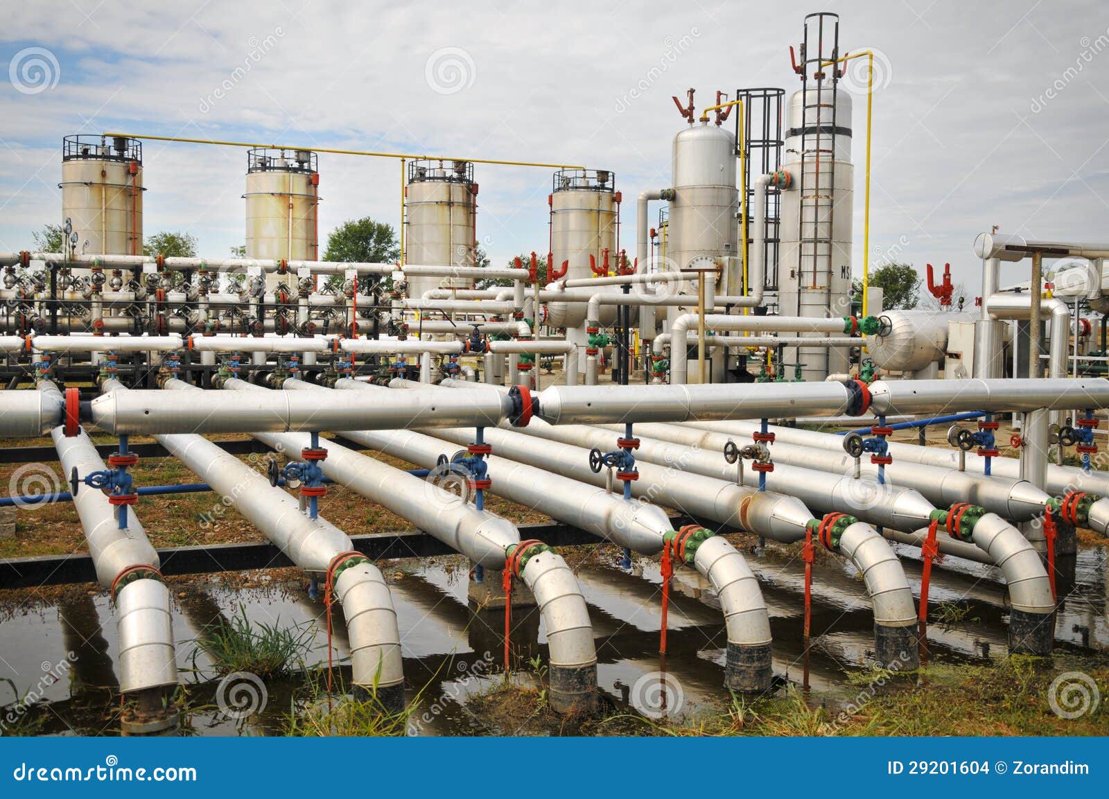Oil and Gas Processing Plant Stock Photo - Image of plant, industrial ...