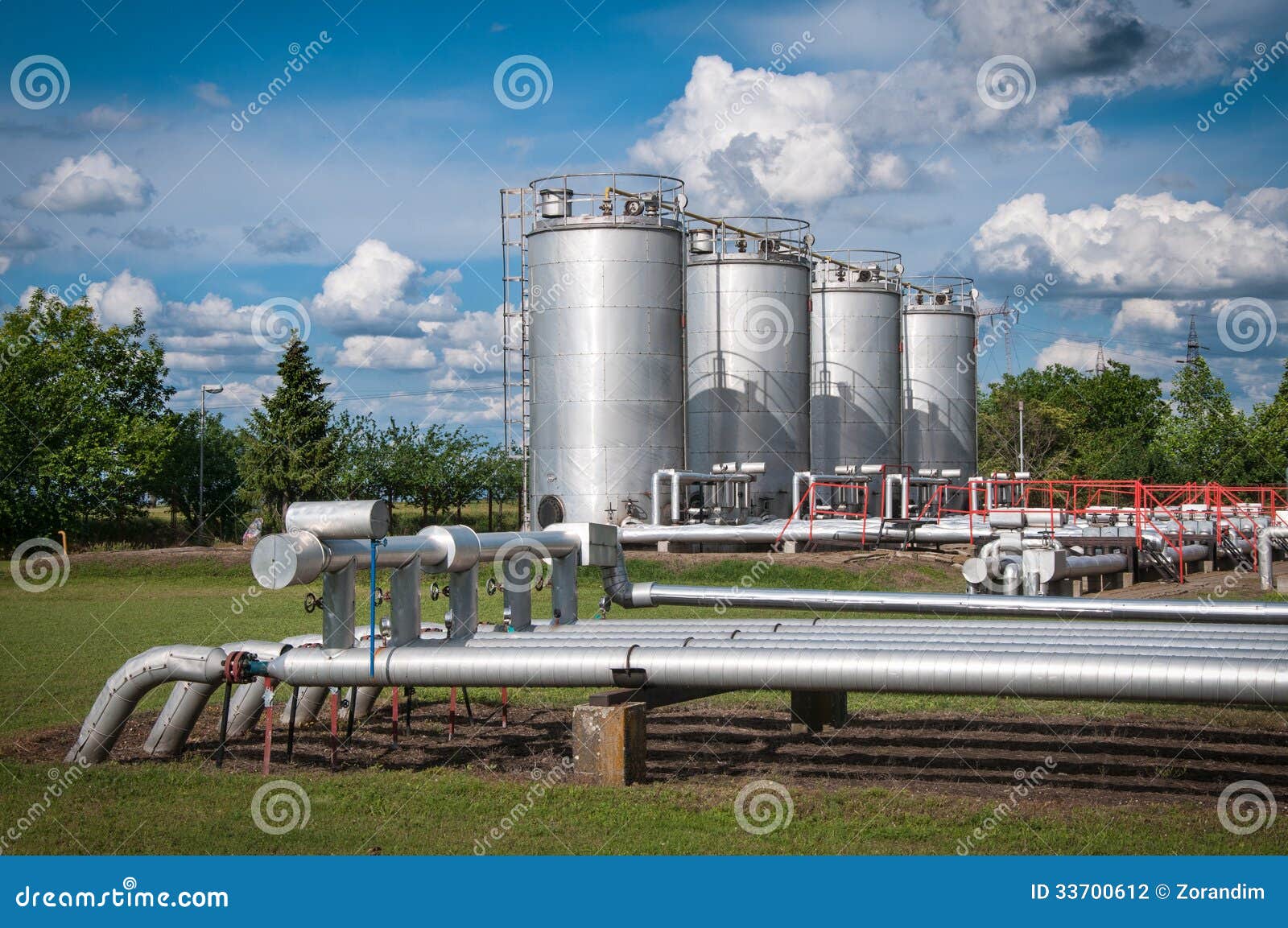 Oil and Gas Processing Plant Stock Photo - Image of landscape ...