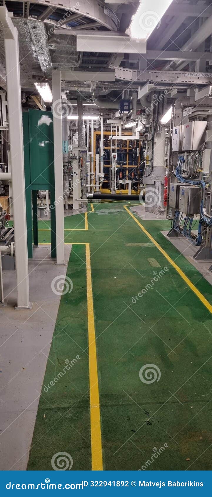 Oil and Gas Processing Platform FPSO Stock Photo - Image of equipment ...