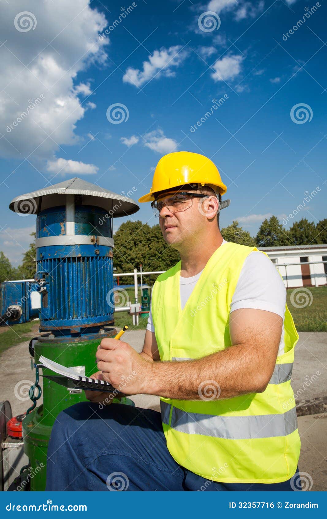 Oil and Gas Production Operator Stock Photo - Image of adult, overalls ...