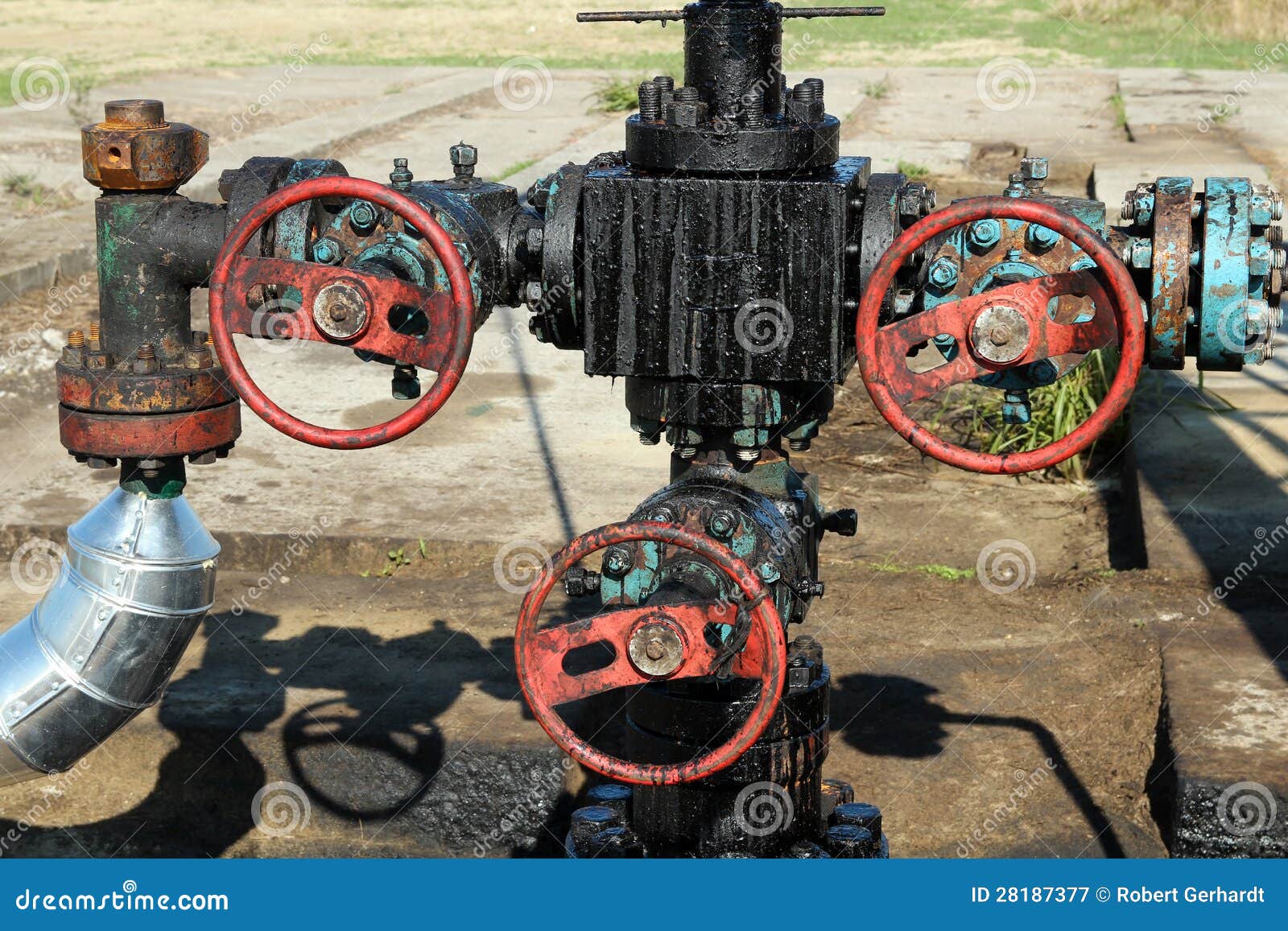 Oil Pipeline and Valves stock image. Image of energy - 28187377