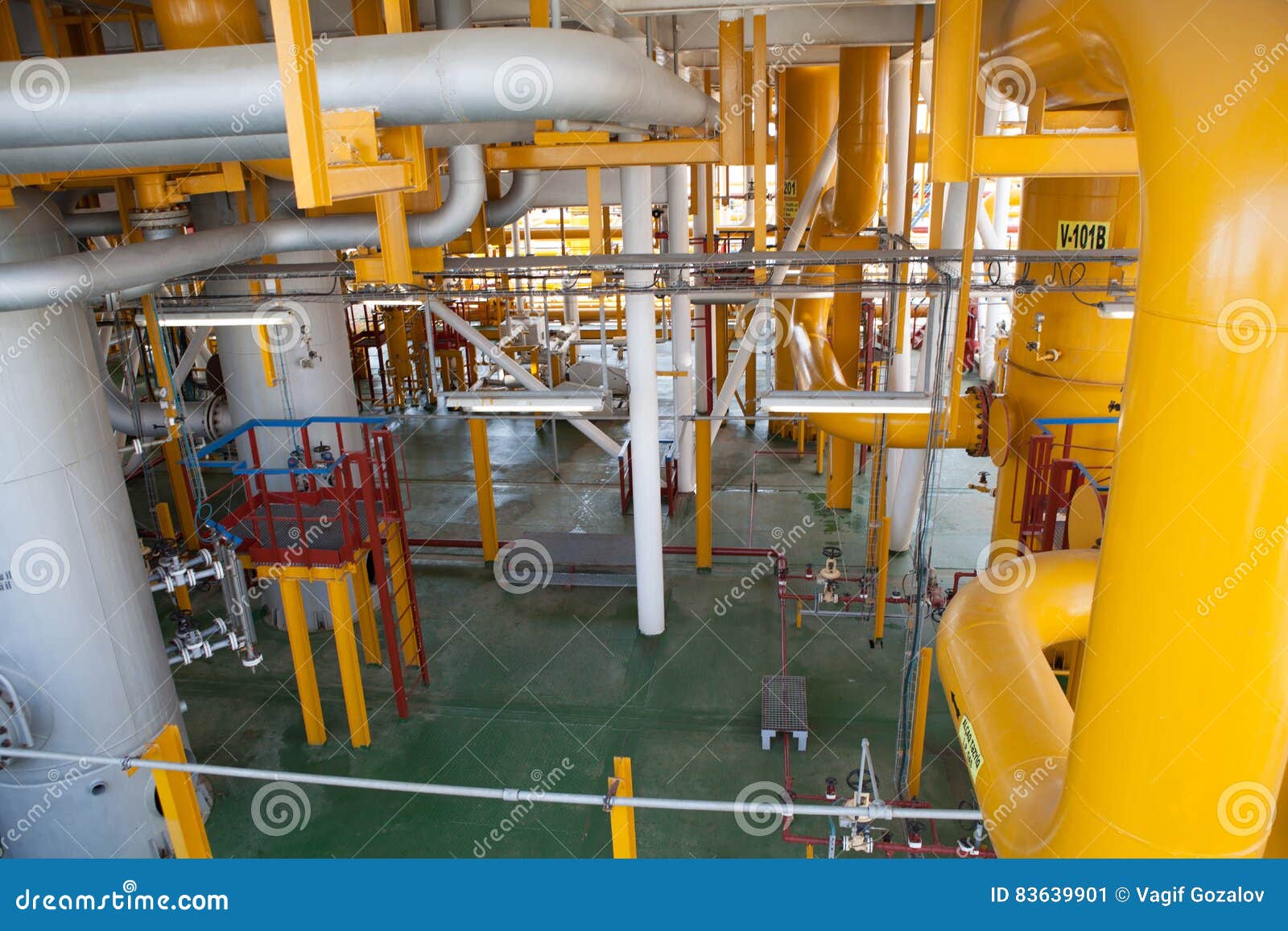 Oil Platform Pipeline and Pressure Transfer System Editorial Photo ...