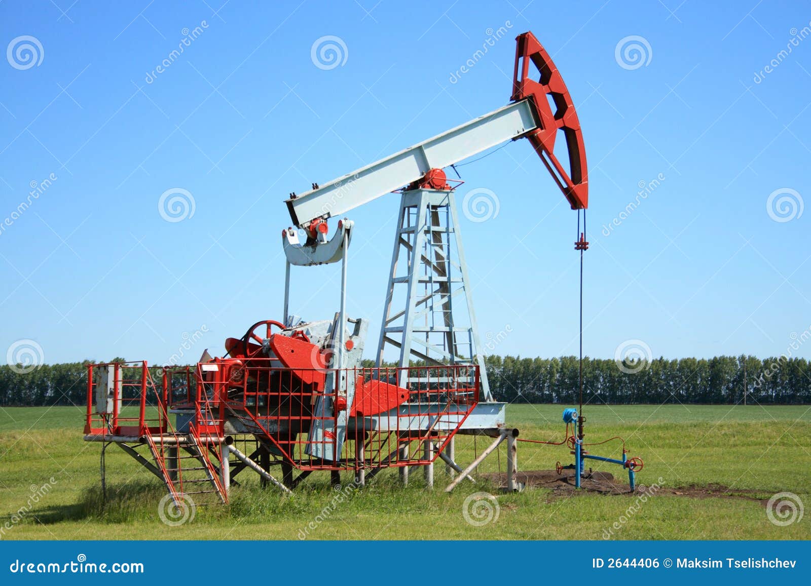 Oil Pump Jack stock photo. Image of counterweight, oilwell - 2644406