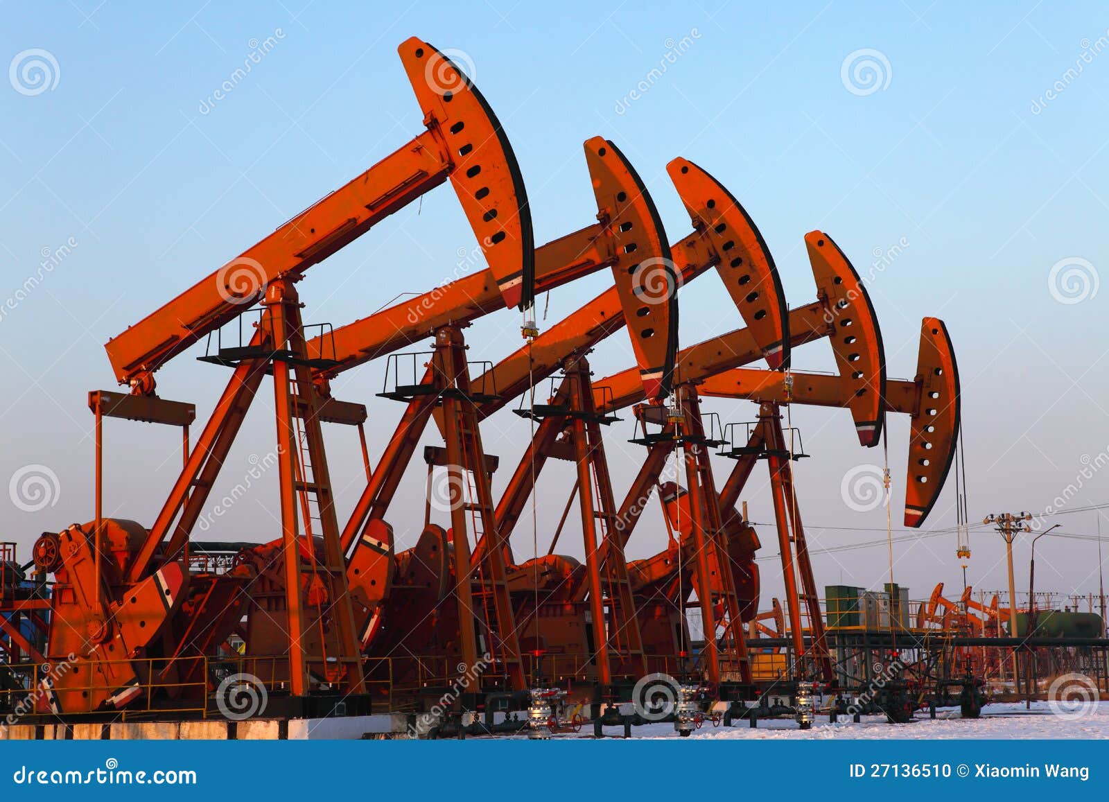 Oil Pump Jack stock photo. Image of black, extracting - 27136510