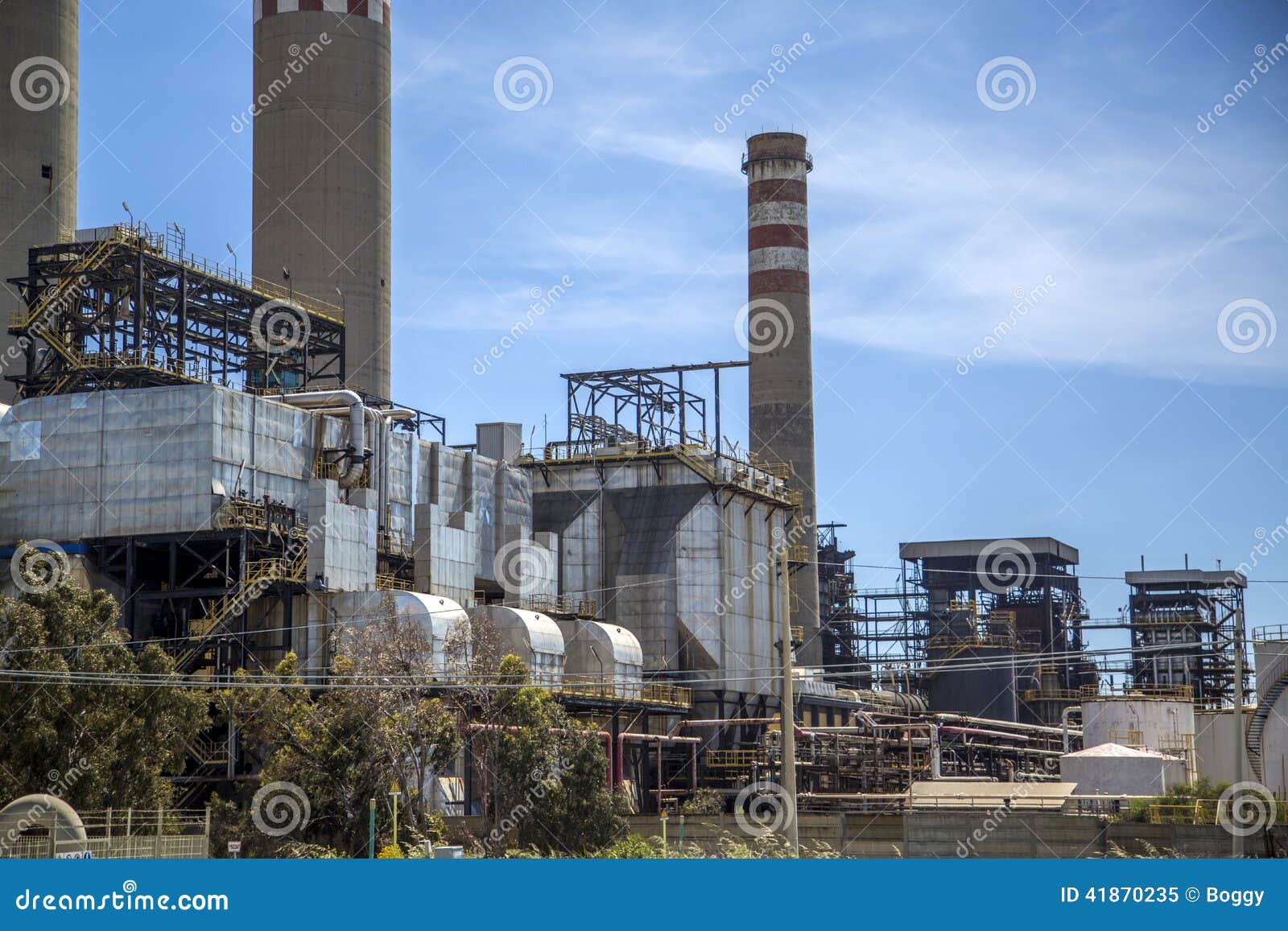 Oil rafinery stock image. Image of crude, europe, rafine - 41870235