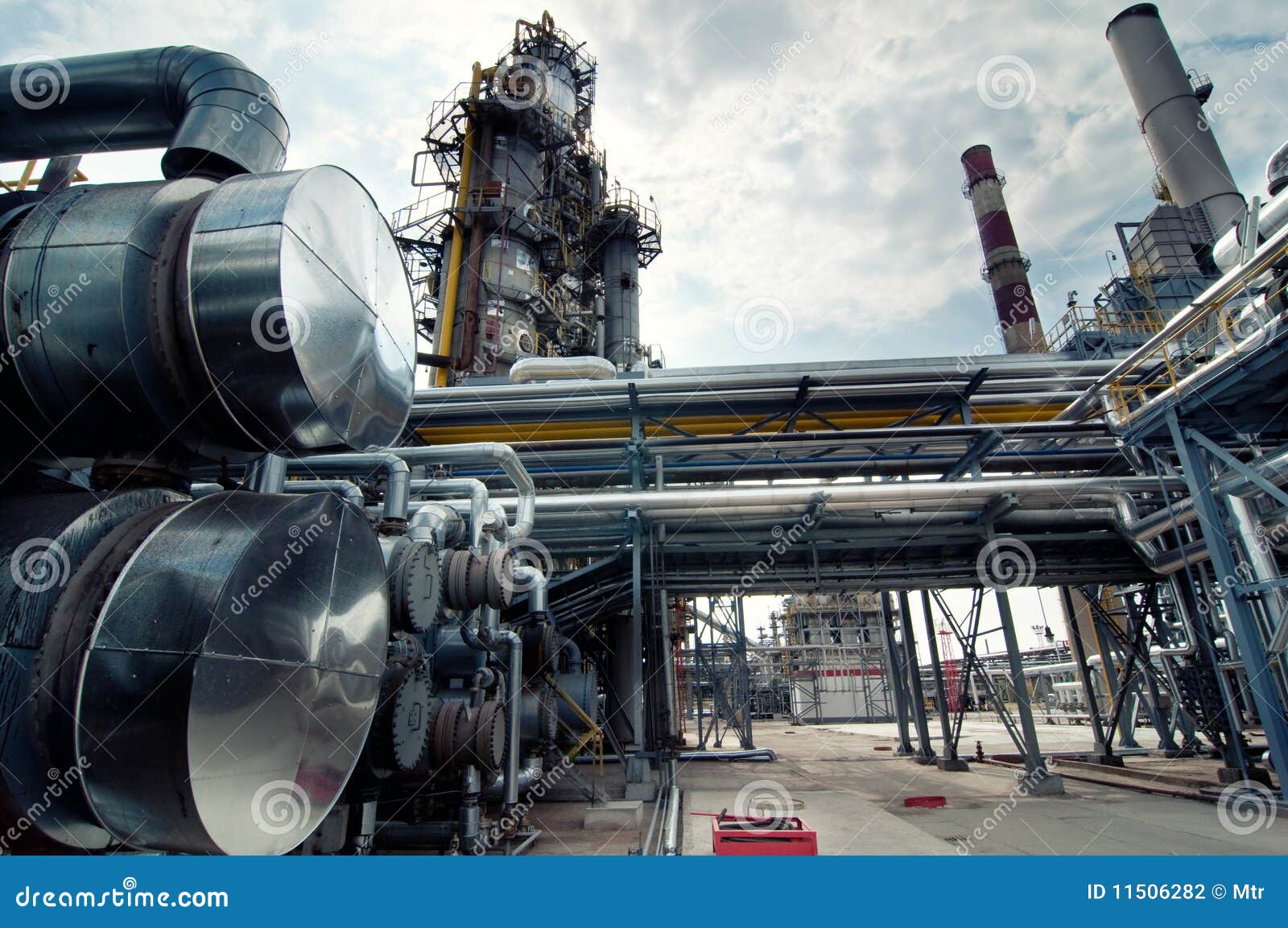 Oil refinery stock photo. Image of fossil, metal, petrochemical - 11506282