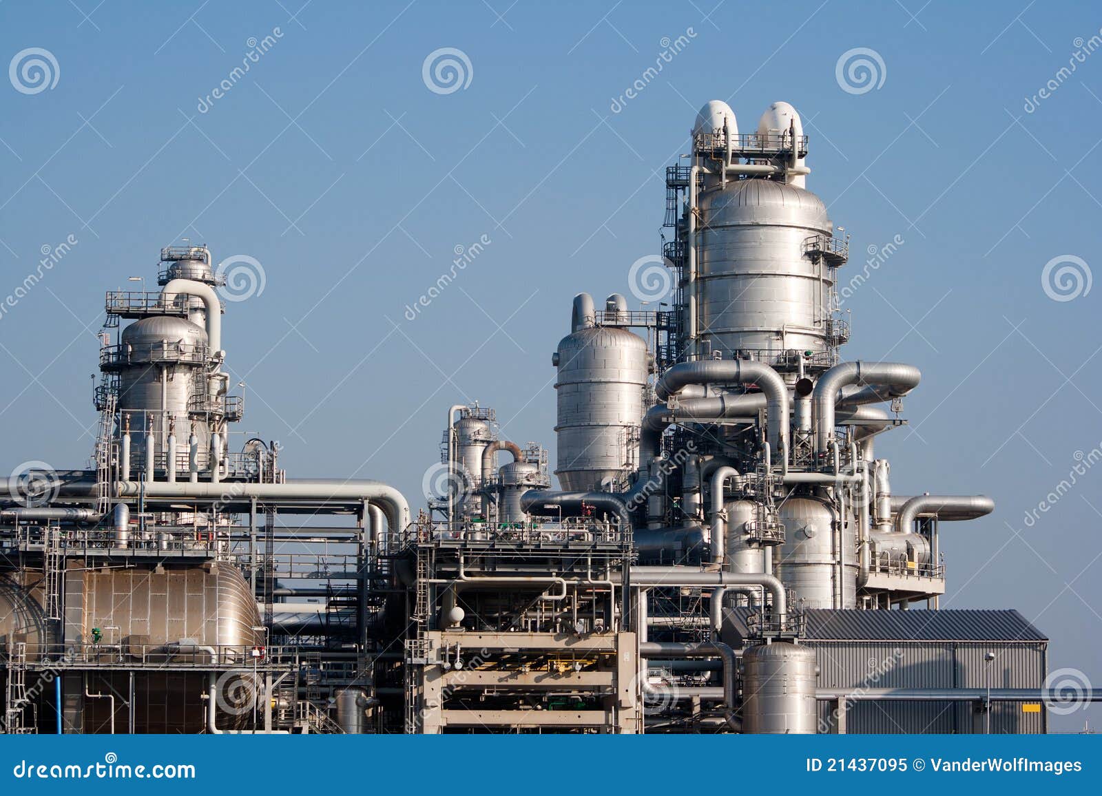 Oil refinery stock image. Image of architecture, reservoir - 21437095