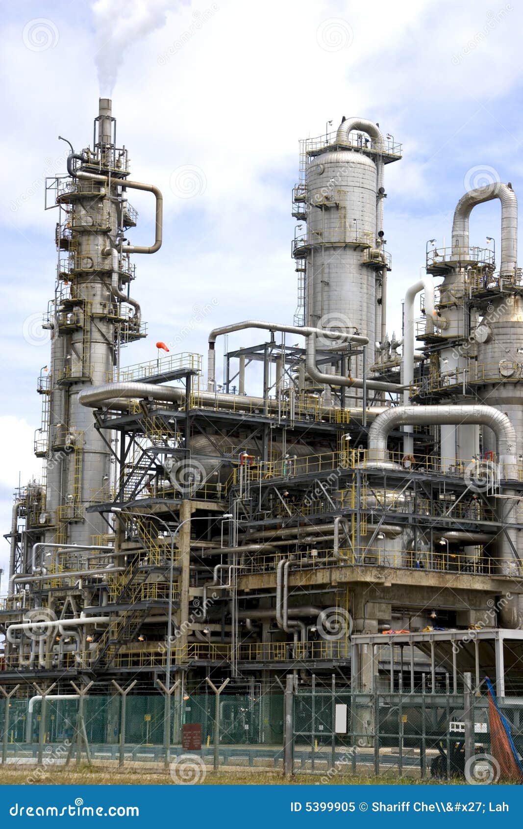 Oil Refinery stock image. Image of refining, manufacturing - 5399905