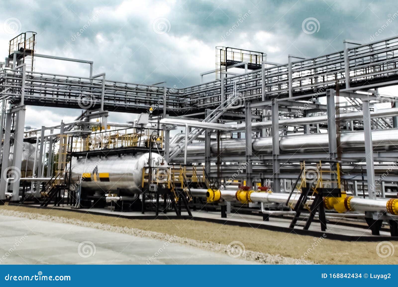 Oil Refinery Construction of an Oil Industrial Facility Stock Photo ...