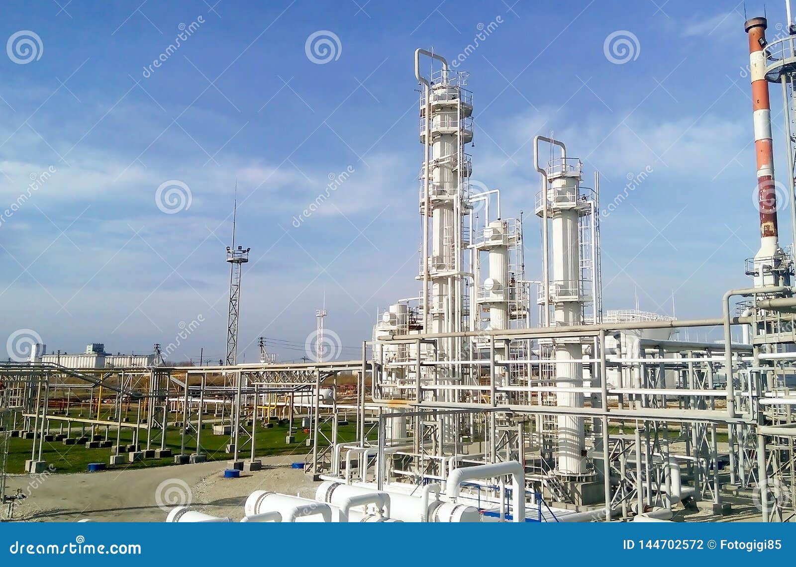 The oil refinery stock photo. Image of heater, machinery - 144702572