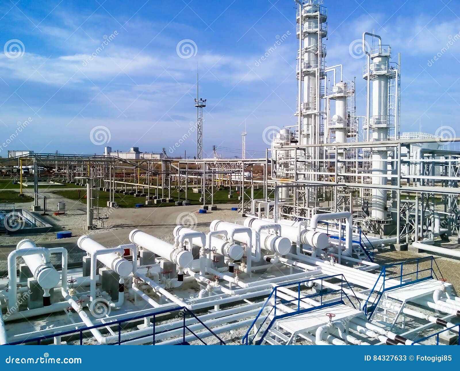 The oil refinery stock image. Image of pipe, heater, plant - 84327633