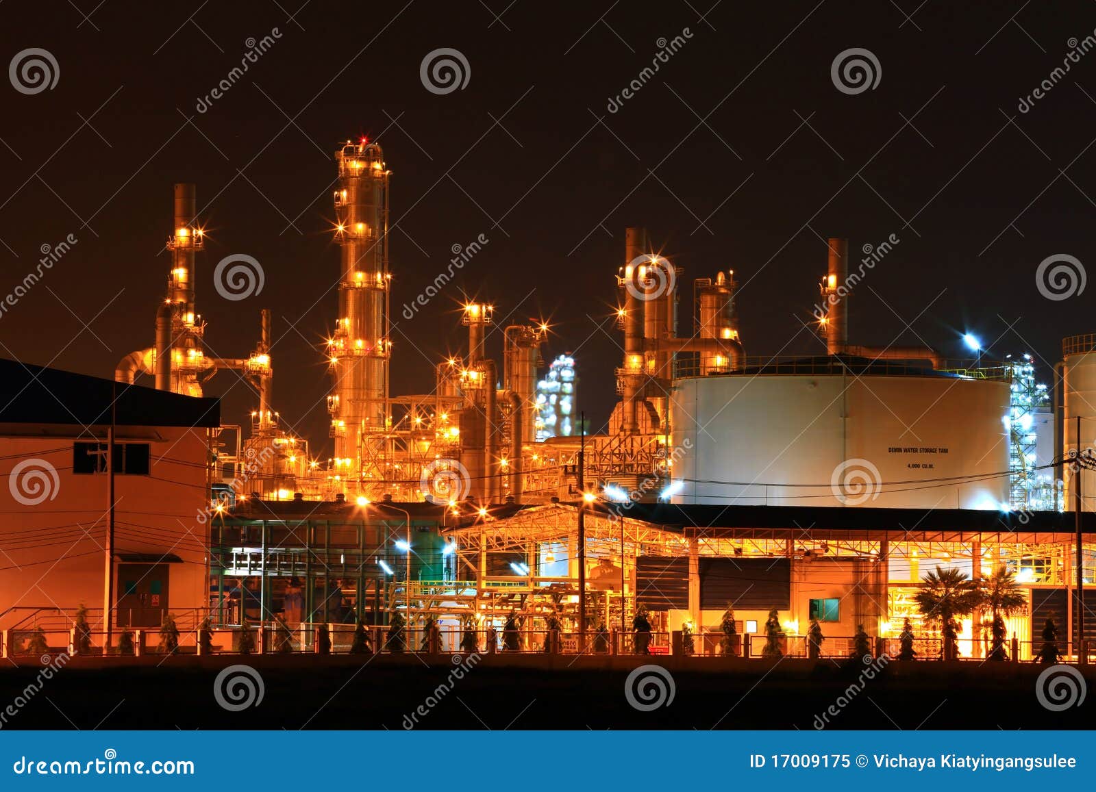 Oil refinery factory stock image. Image of modern, lighting - 17009175