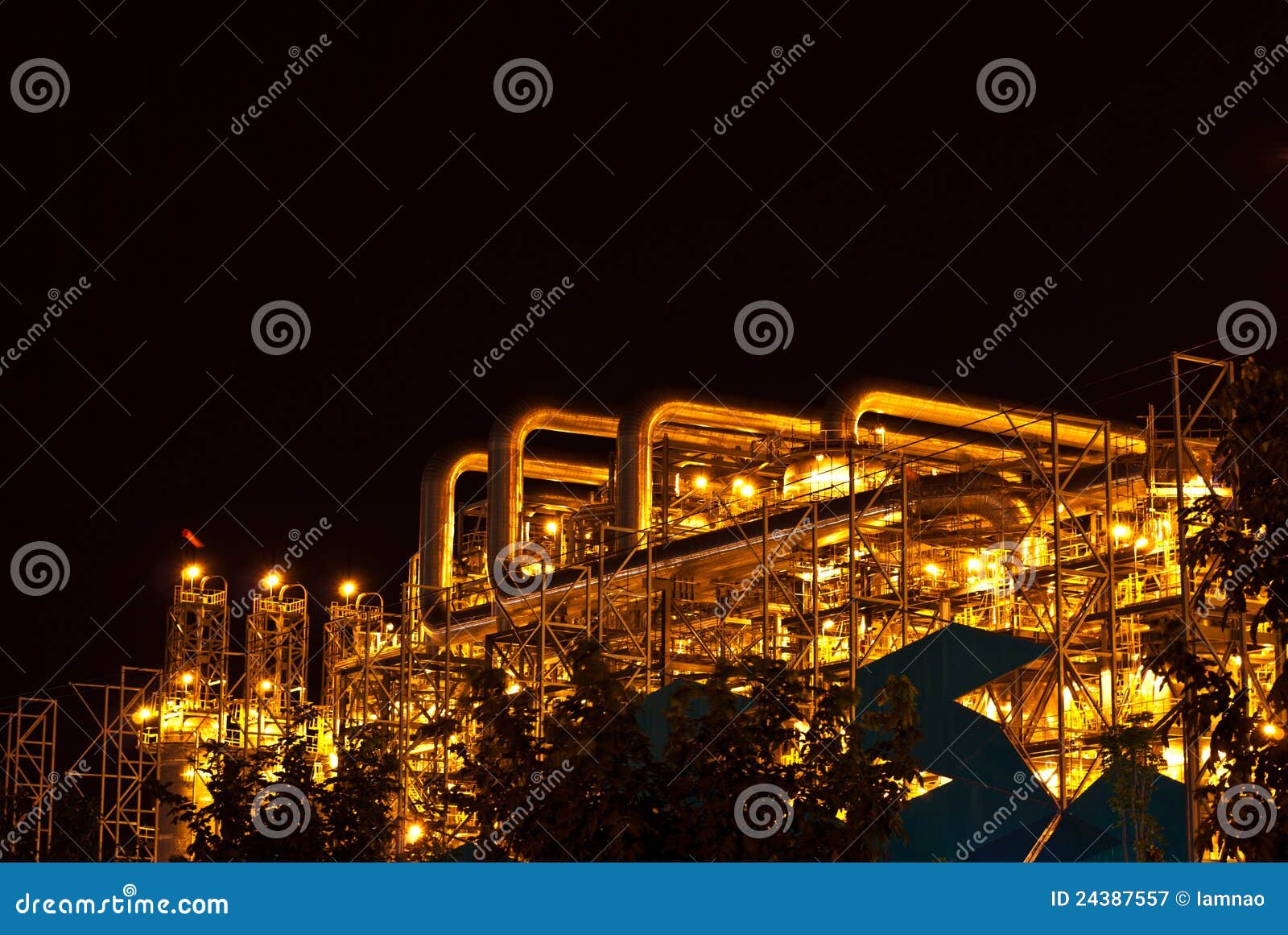 Oil refinery factory stock image. Image of night, dusk - 24387557