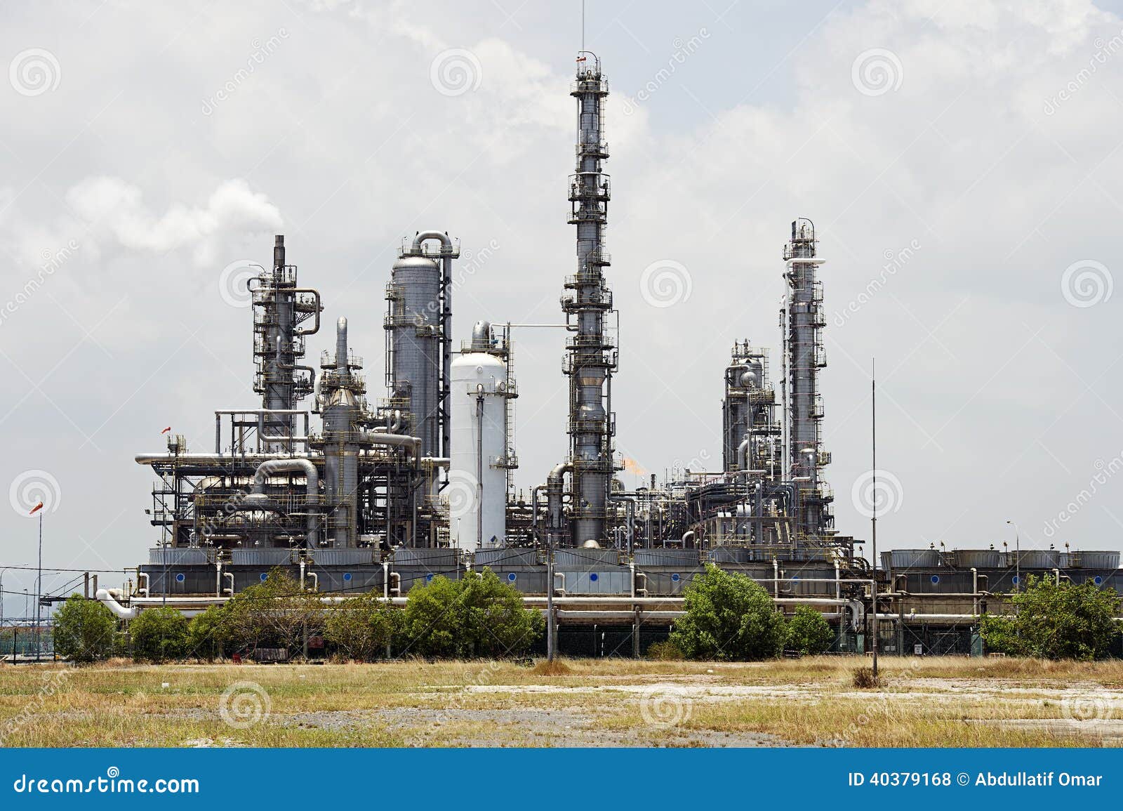Oil refinery stock photo. Image of global, plant, engineering - 40379168