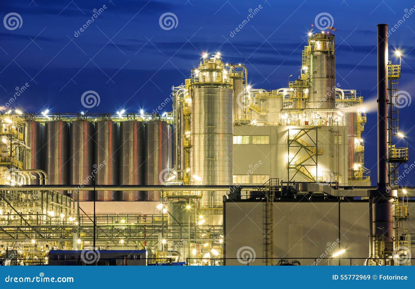 Oil refinery at night stock image. Image of dusk, ecology - 55772969