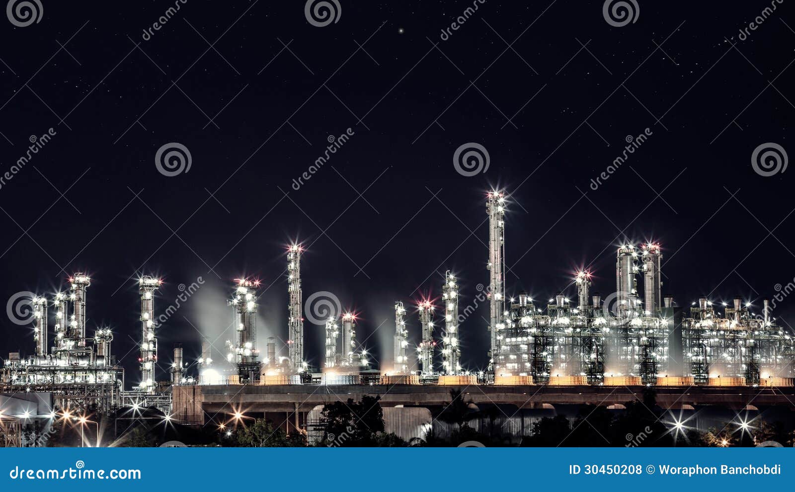 Oil refinery at night stock photo. Image of industry - 30450208