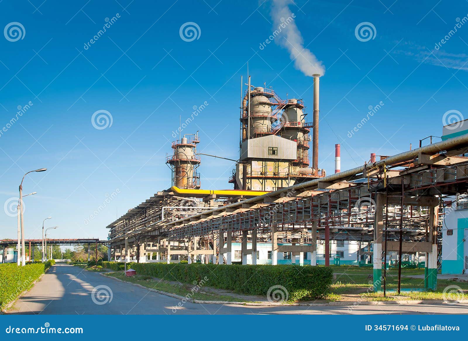 Oil refinery stock photo. Image of equipment, industry - 34571694