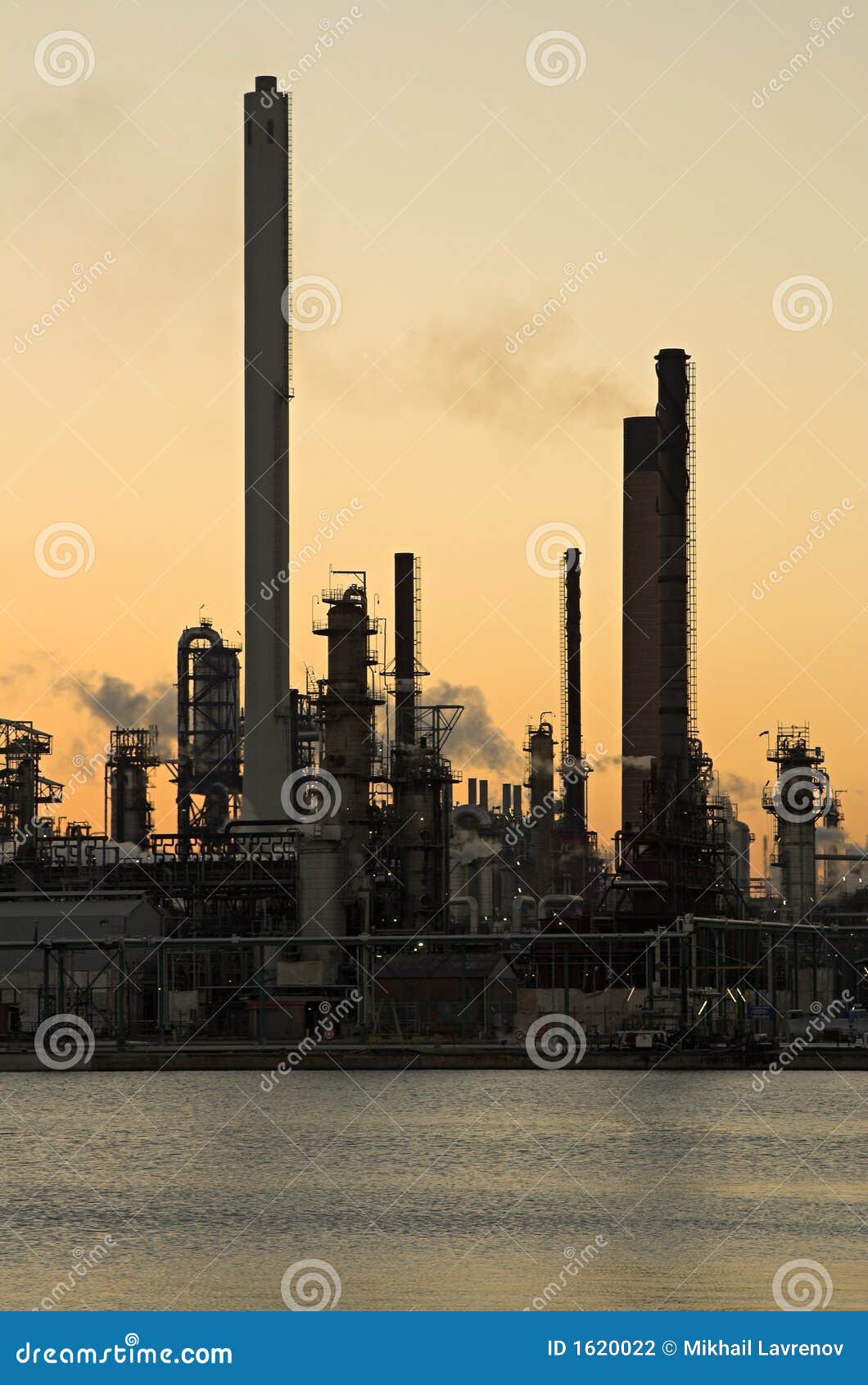 Oil refinery at sunset stock photo. Image of manufacturing - 1620022