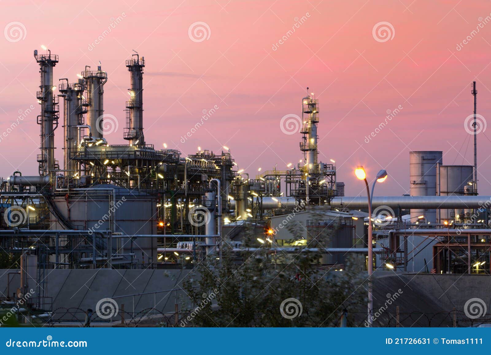 Oil refinery at sunset stock image. Image of petrochemical - 21726631