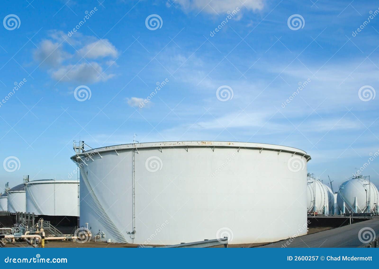 Oil Refinery Tanks stock image. Image of industrial, storage - 2600257