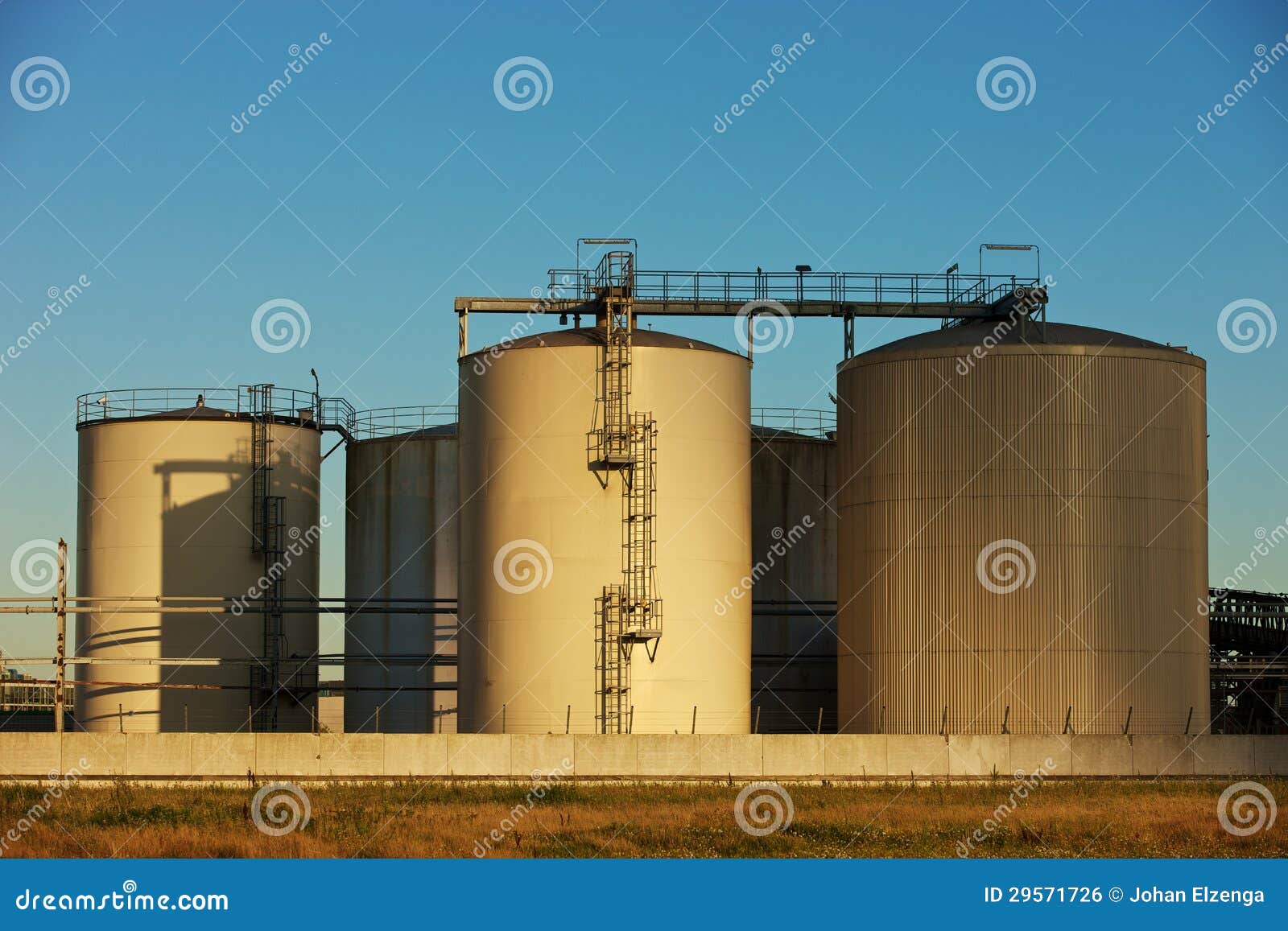 Oil refinery tanks stock photo. Image of energy, technology - 29571726