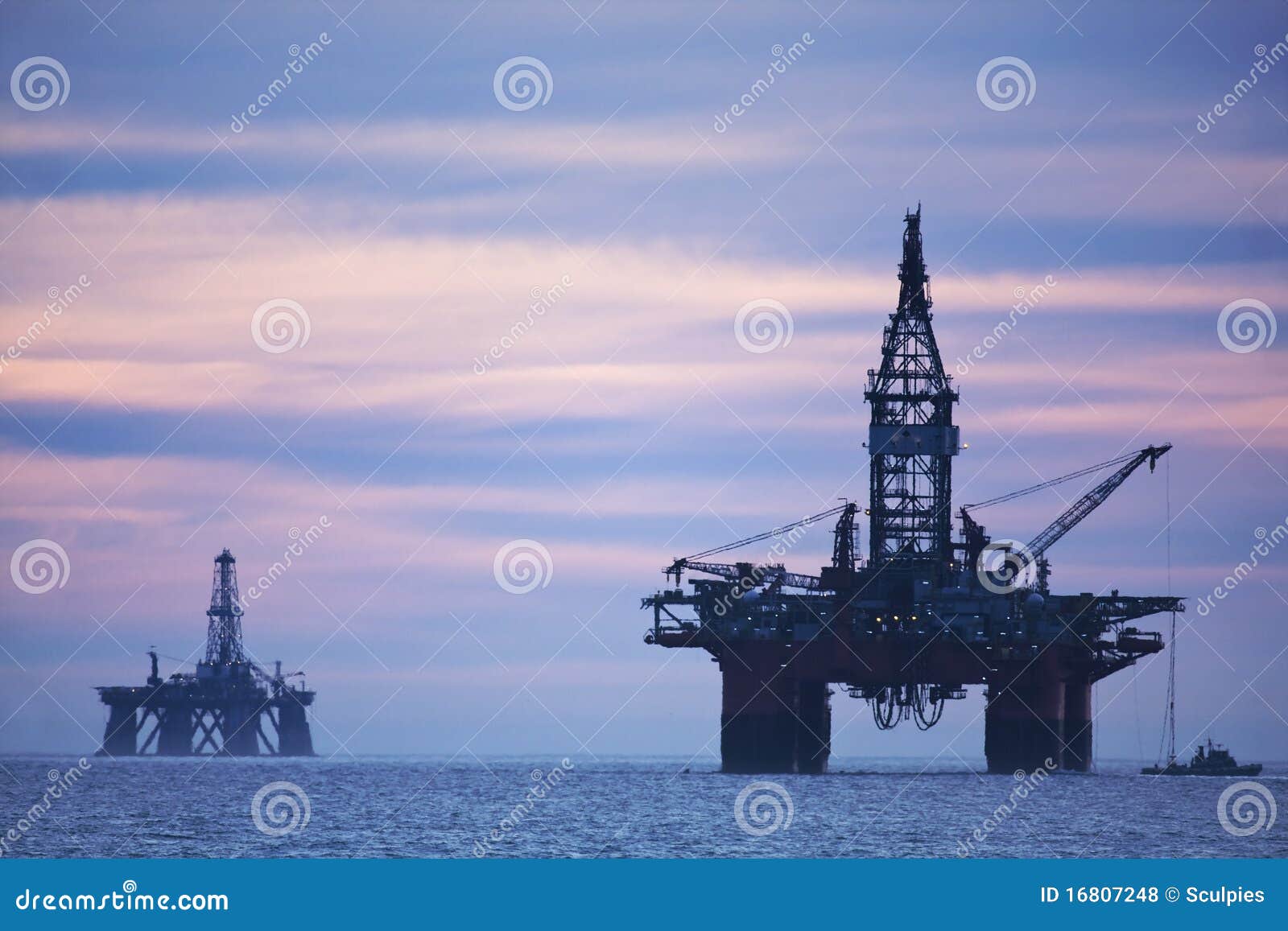 Oil rig stock photo. Image of energy, oilrig, ship, resources - 16807248