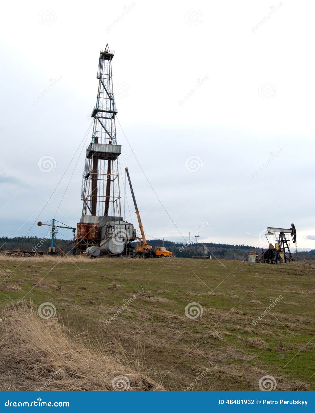Oil rig stock photo. Image of crane, pipe, operate, drilling - 48481932