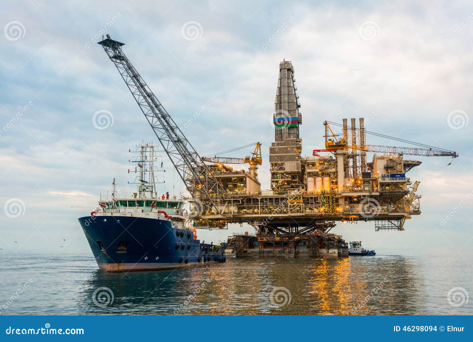 Oil rig platform stock photo. Image of crane, tool, petroleum - 46298094