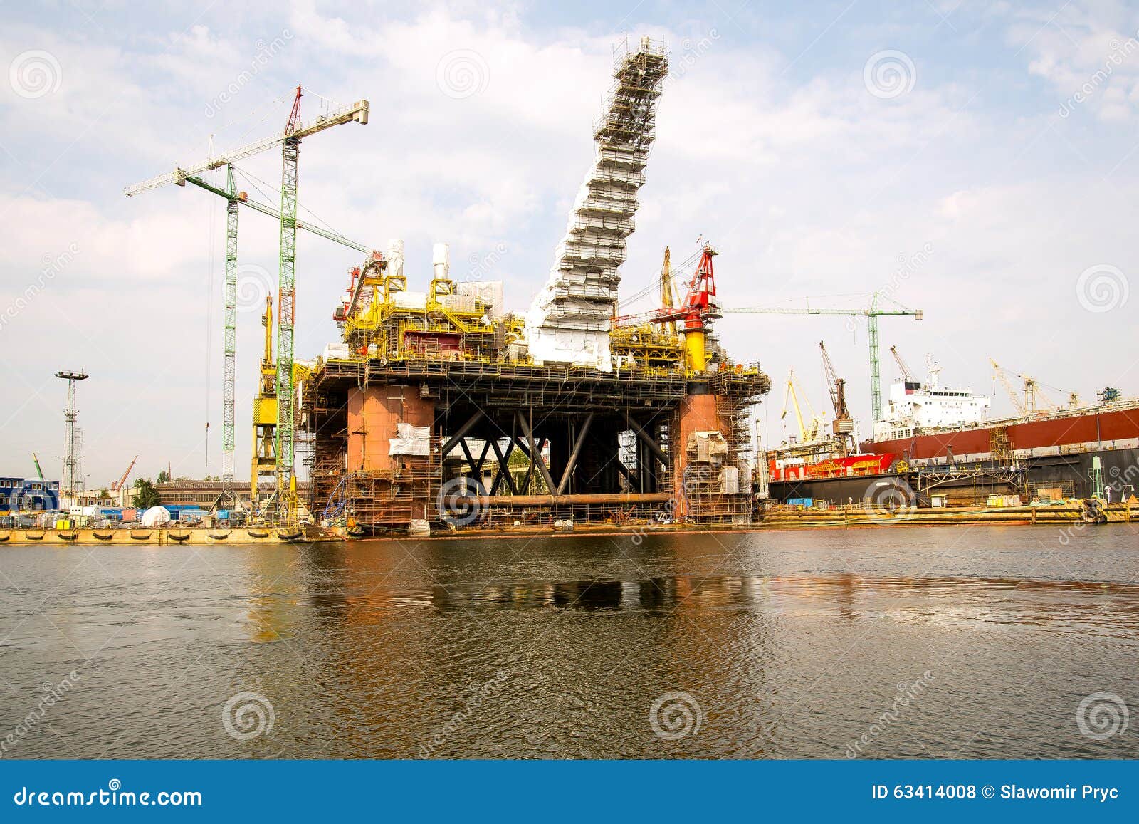 Oil rig stock photo. Image of gasoline, petroleum, shipyard - 63414008