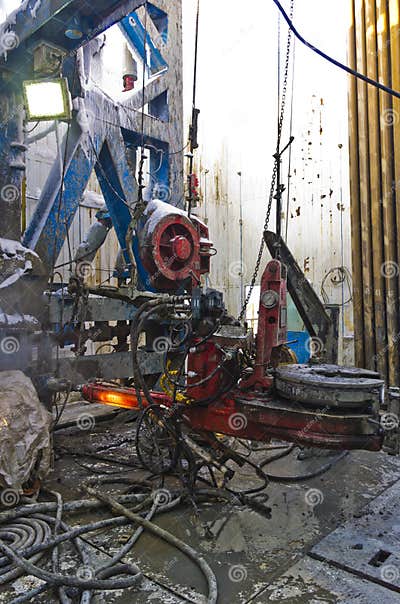 Oil Rig - Rotary Table - Drilling Stock Image - Image of equipment ...