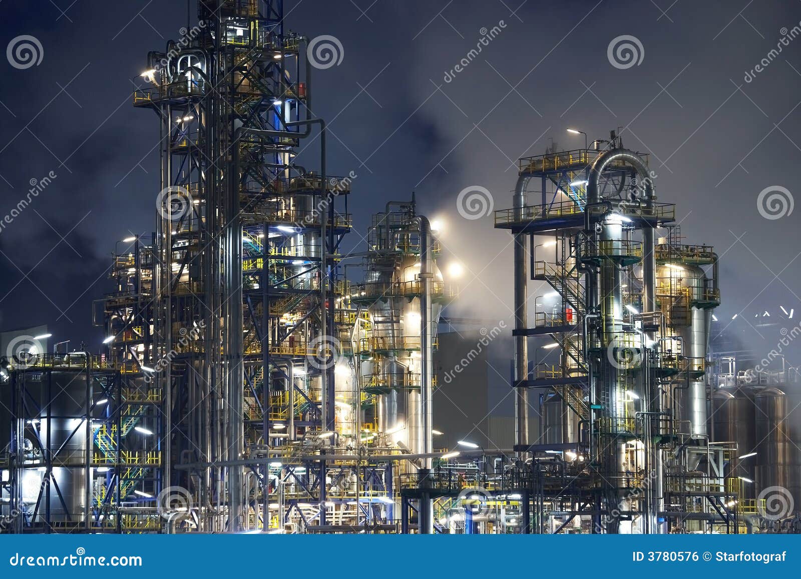 Oil rig steaming stock photo. Image of steel, polluter - 3780576