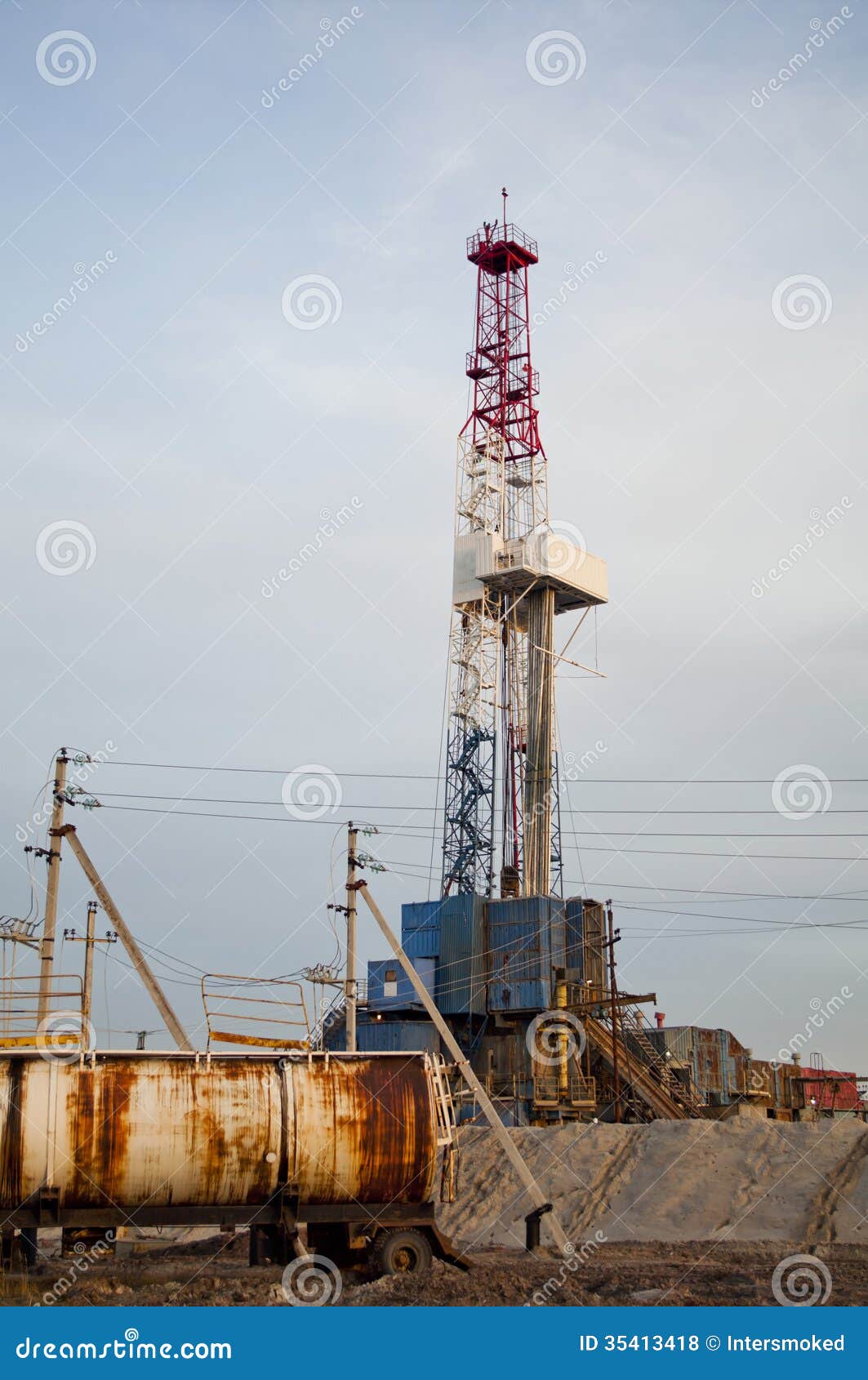 Oil rig and tank stock photo. Image of oilfield, drill - 35413418