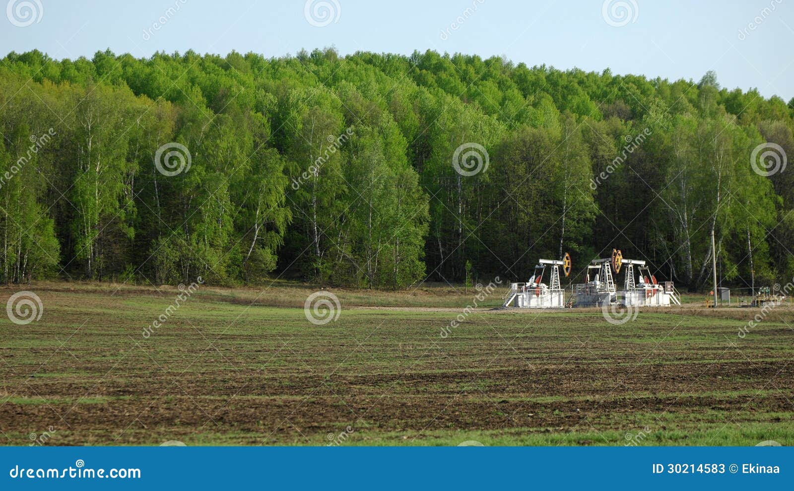 Oil rocking spring stock image. Image of rocking, pump - 30214583