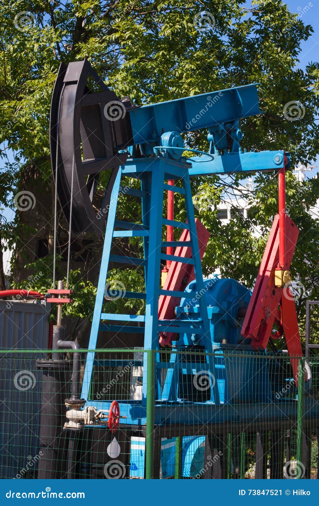 Oil rod pump stock image. Image of electric, fuel, power - 73847521