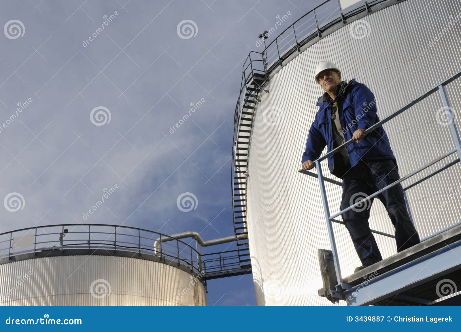 Oil storage and engineer stock image. Image of petrochemical - 3439887