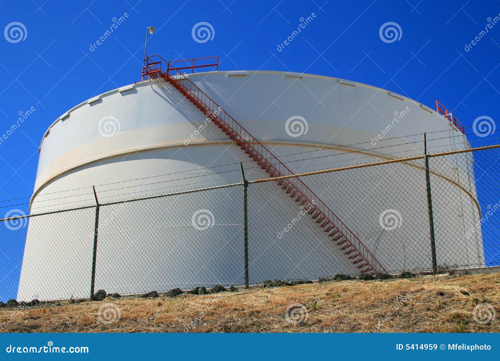 Oil Storage Tank stock image. Image of stair, energy, industrial - 5414959