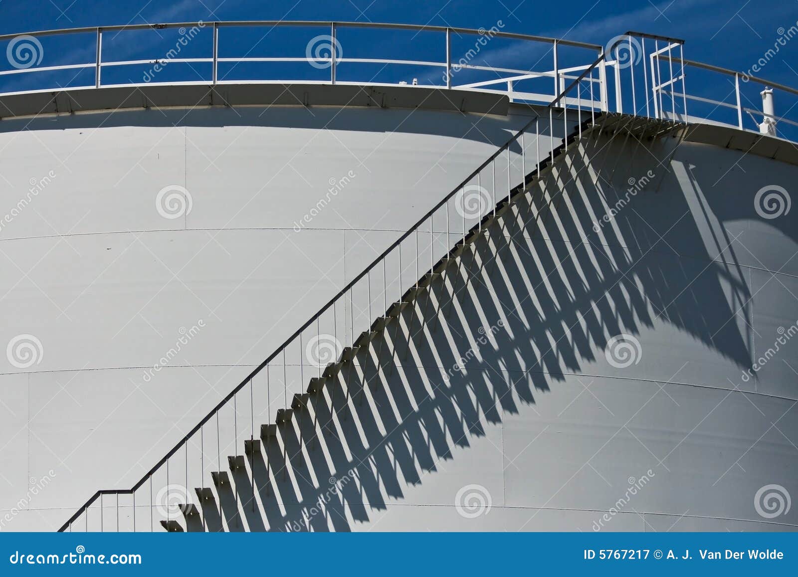 Oil storage tank stock image. Image of electrical, blue - 5767217