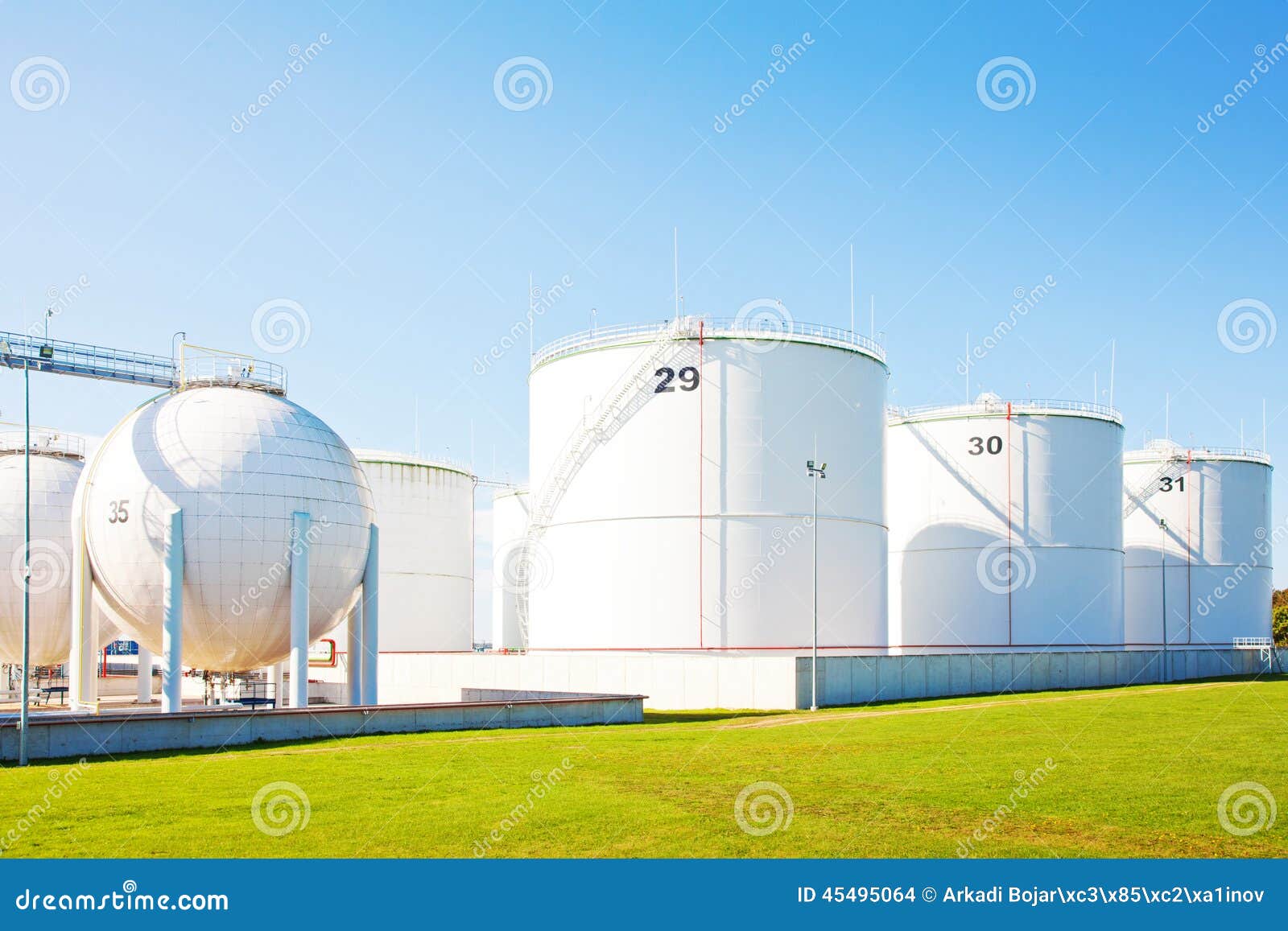 Oil storage tanks stock photo. Image of diesel, cisterns - 45495064