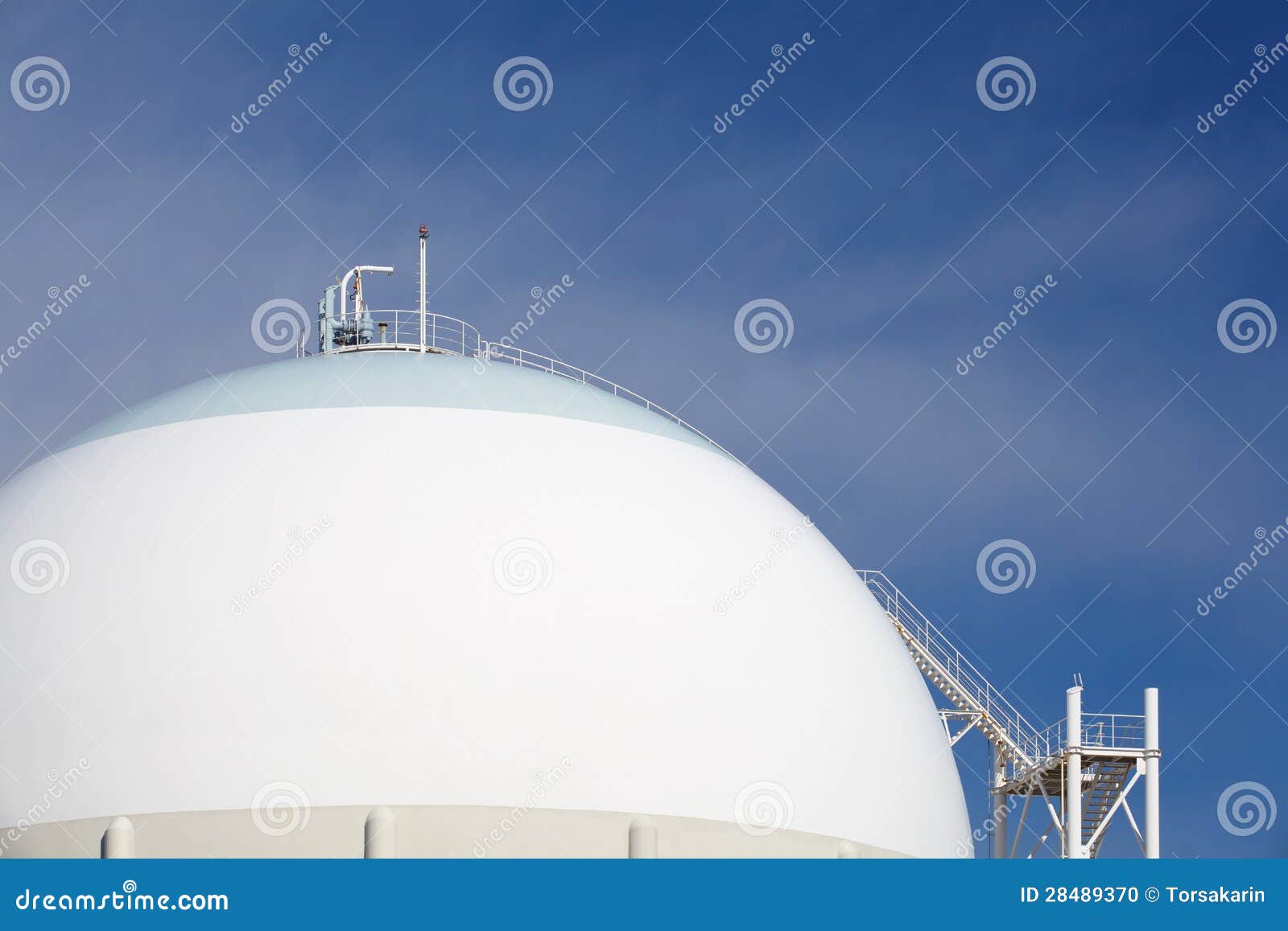 Oil tank stock photo. Image of shipping, reserve, industry - 28489370