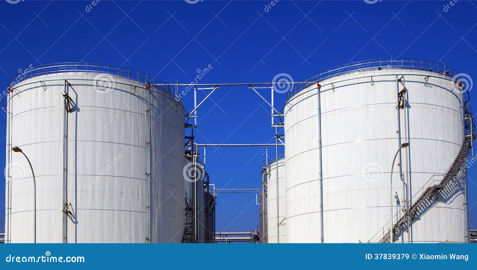 Oil tank stock image. Image of natural, liquid, production - 37839379