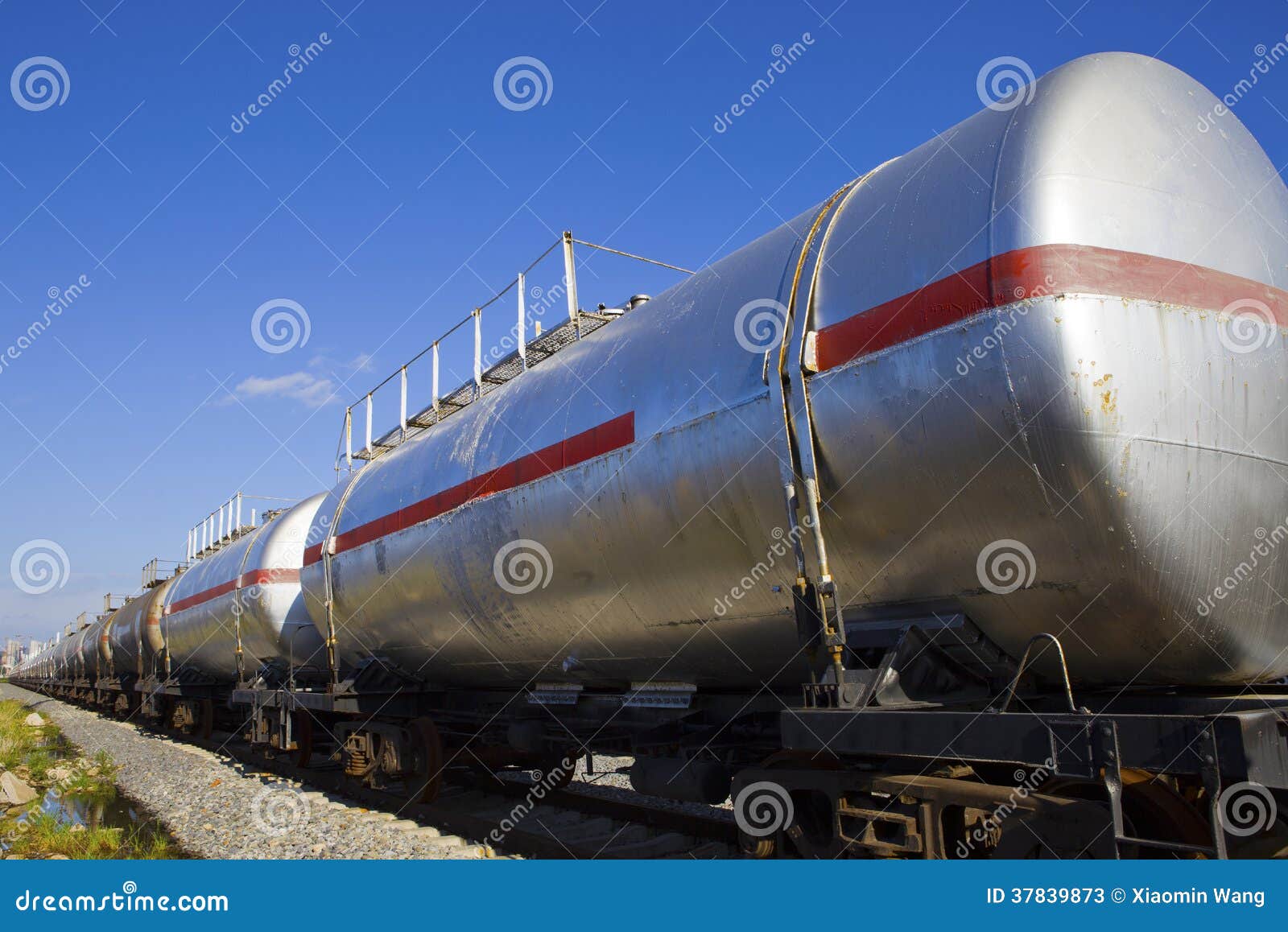 Oil tank train stock image. Image of business, fuel, fossil - 37839873